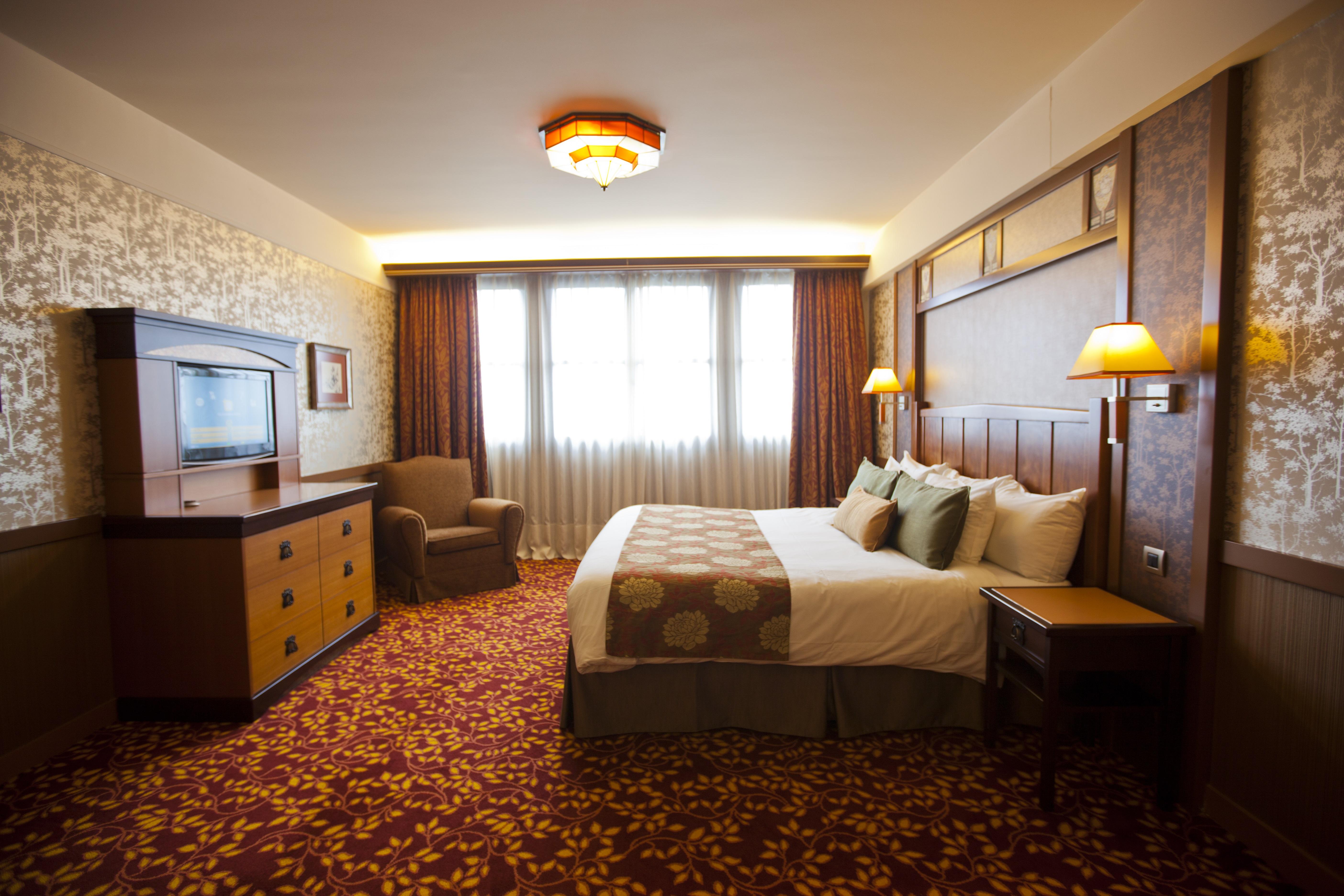 DISNEY'S SEQUOIA LODGE DISNEYLAND PARIS
